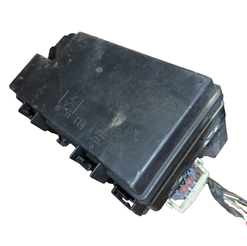 2011 DODGE RAM 1500 2500 INTEGRATED POWER MODULE FUSE BOX TIPM ...