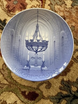 1902 Bing & Grondahl Christmas Plate featuring the "Interior of a ...