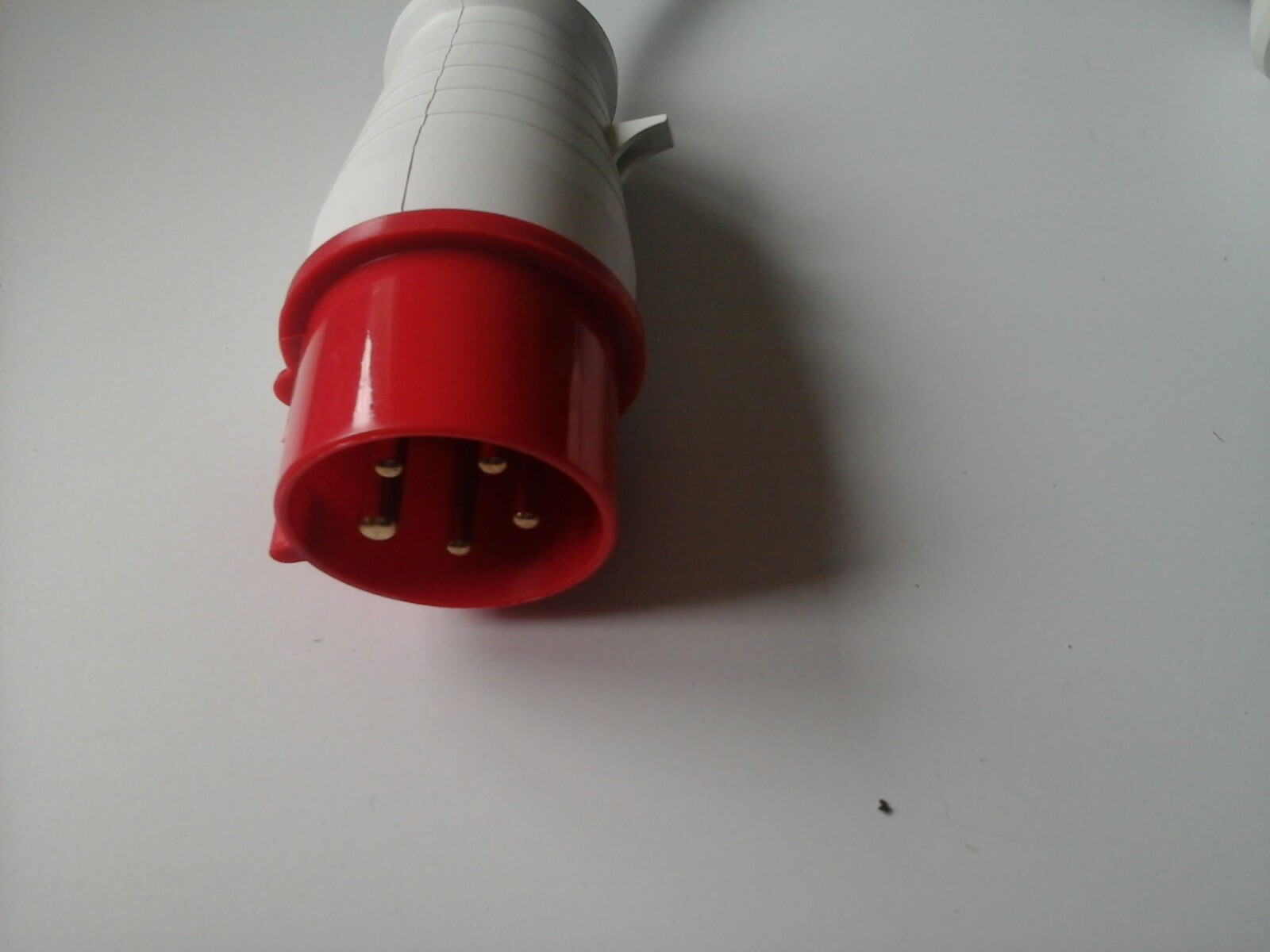 16amp 3-phase plug to 16amp 240v socket..mains converter... | eBay UK