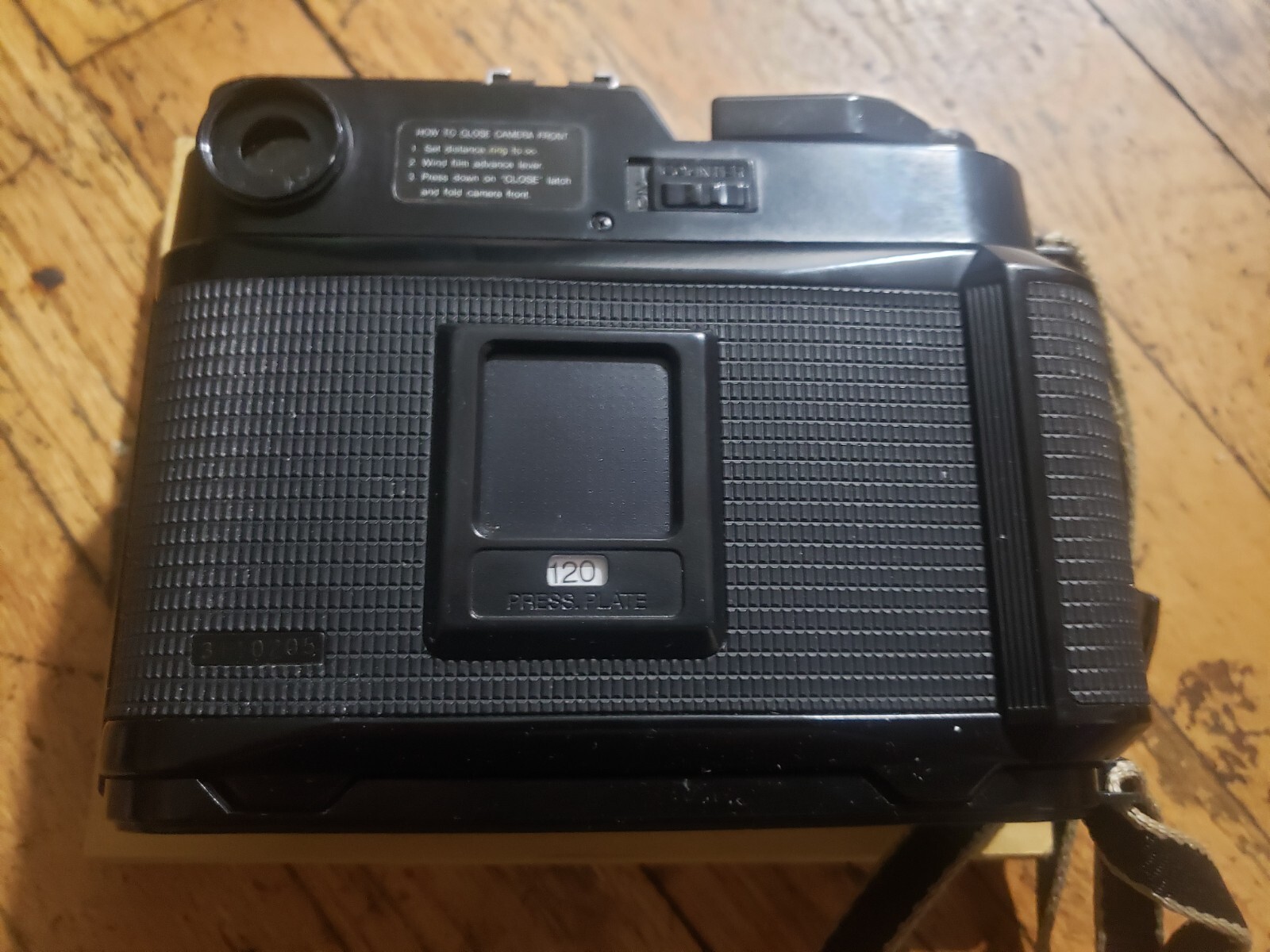 Fuji GS645 Professional Folding Medium Format Camera with 75mm f/3.4 | eBay