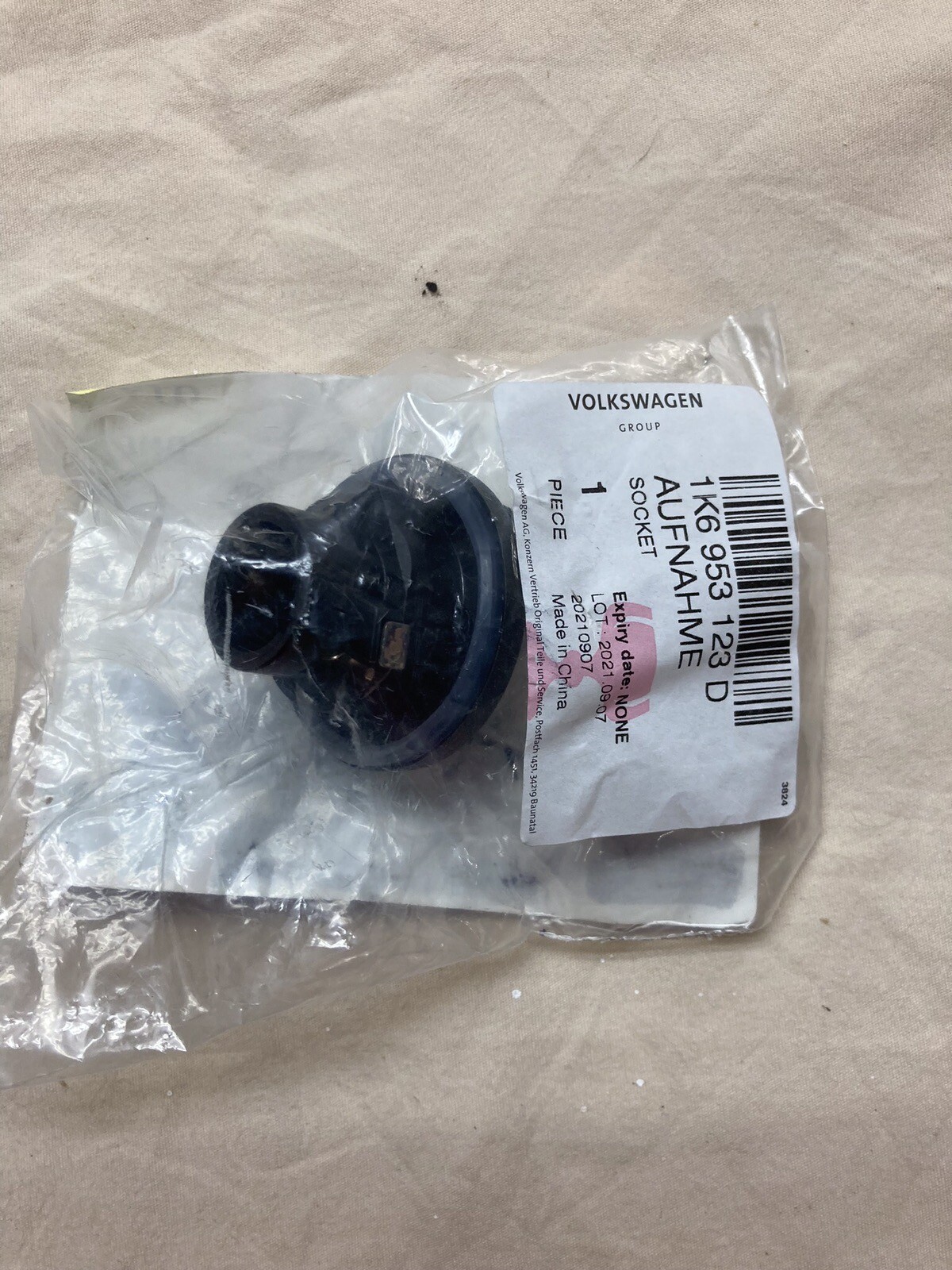Vw Oem Light Socket 1K6953123D | eBay