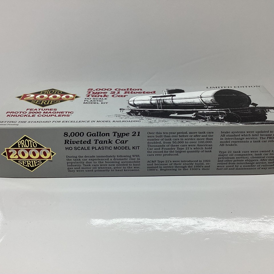 Life-Like Proto 2000 HO 8000 Gallon Type 21 Riveted Tank Car Kit | eBay