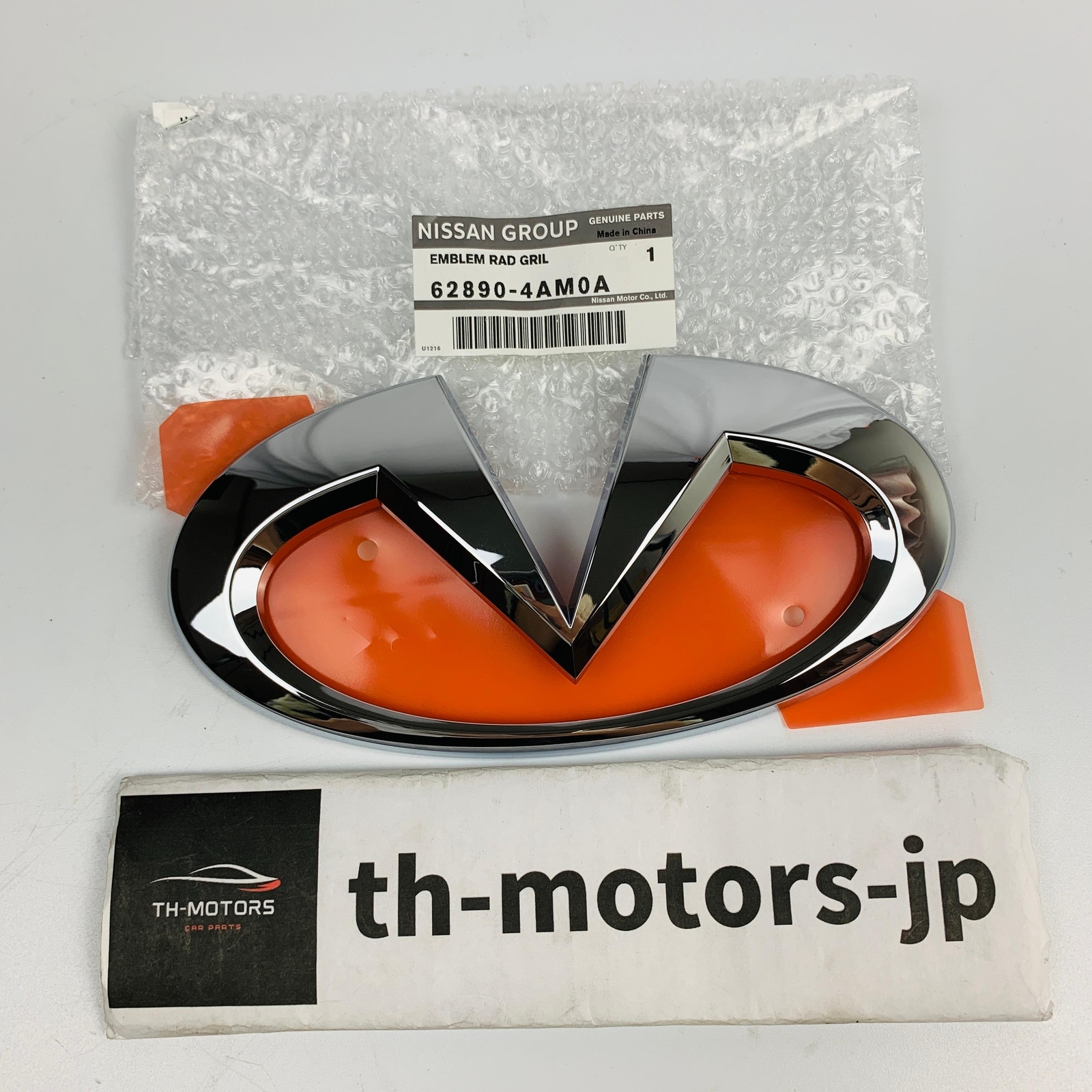 NISSAN INFINITI Genuine Q70 Q70L Front Emblem 62890-4AM0A | eBay