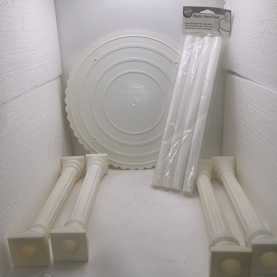 Wilton Cake Plate, 12" Decorator Preferred Round Scalloped, 4 Columns ...