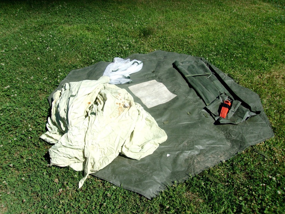 MILITARY SURPLUS SOLDIER CREW TENT GOOD CONDITION CAMPING 10 X10 ...