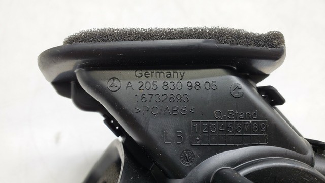MERCEDES-BENZ C W205 220d Left Air Flow Duct A2058309805 125kw 2016 for ...