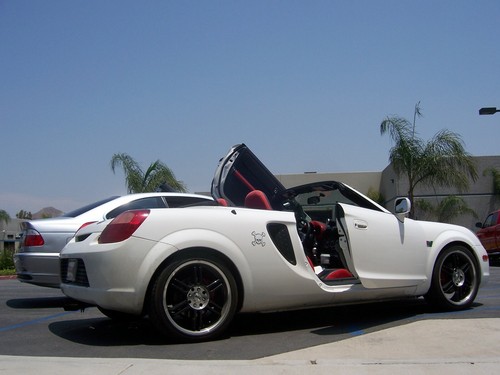 Toyota MR2 Spyder 2000 - 2006 Lambo Door Kit by Vertical Doors Inc 00 ...