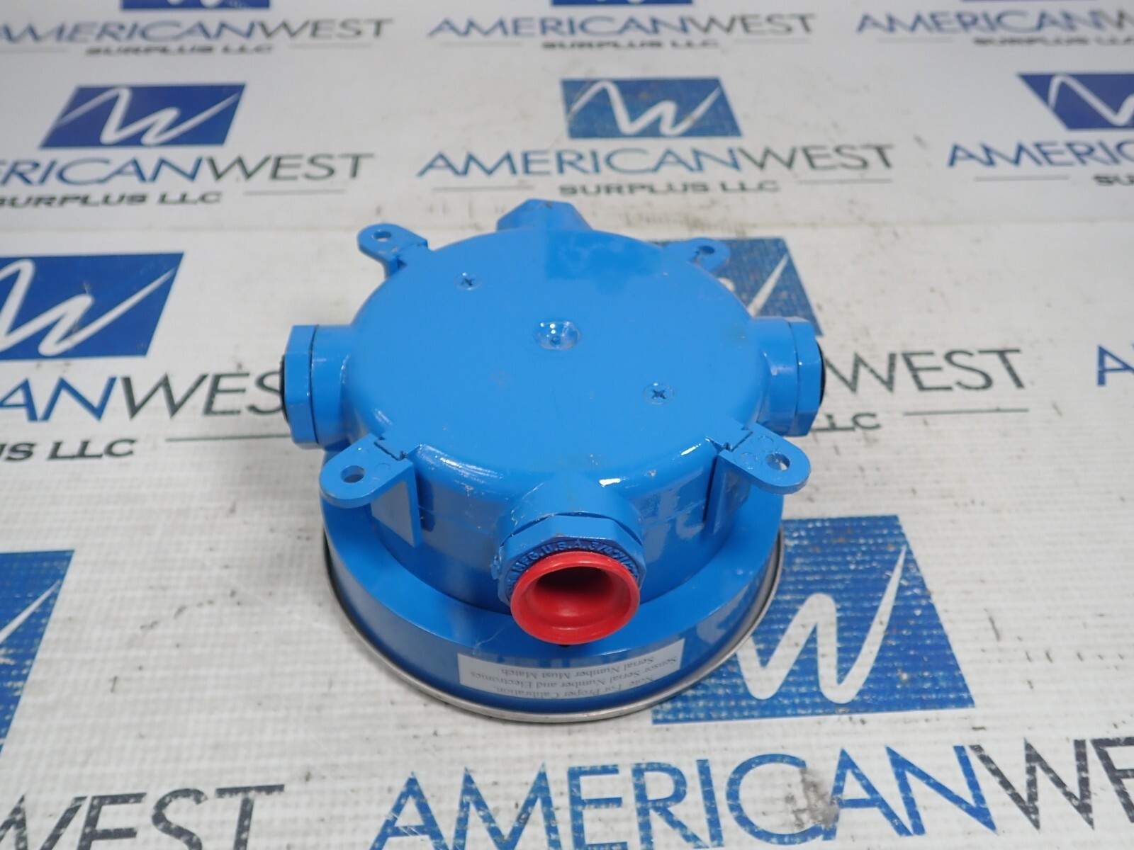 New Surplus Delta Controls 592Y-C-G9Y-4X-1700V-AA 4X Enclosure | eBay