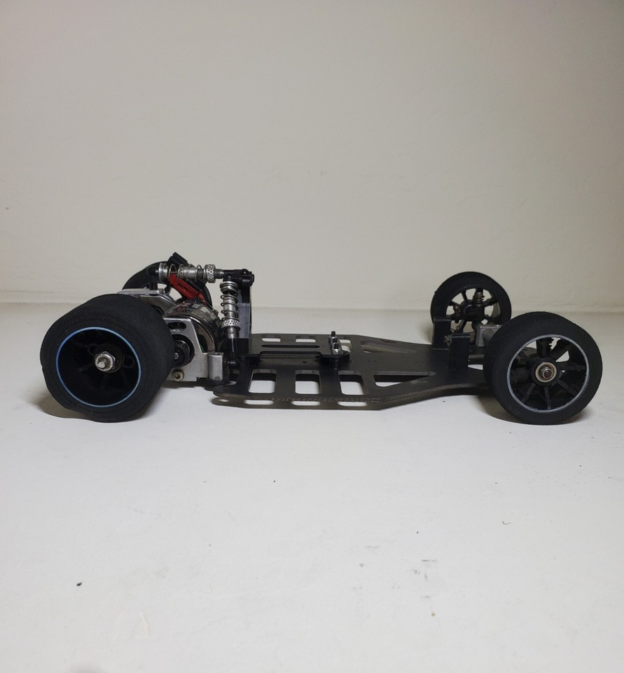 Vintage Delta P12 Spyder 1/12 Vintage Race Car 18551 TRINITY Motor ...