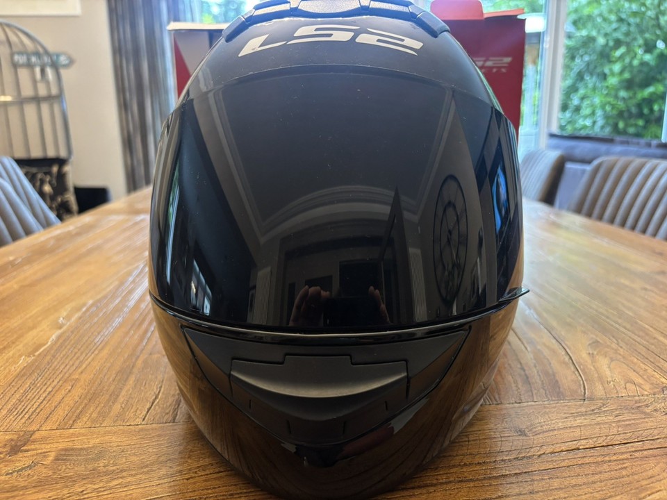 L52 Gloss Black Flip Up Crash Helmet Full Face Size Large Worn Once ...