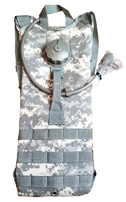 New* Authentic USGI HYDRATION CARRIER and BLADDER, MOLLE II, Camelback ...