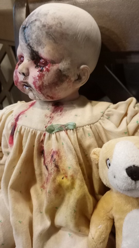 creepy doll horror Gore zombie demon scary Halloween prop dark oddities ...