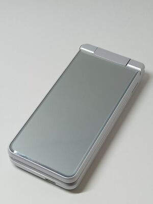 SHARP AQUOS Keitai 2 601SH Softbank White Unlocked SIM Free FLIP PHONE ...