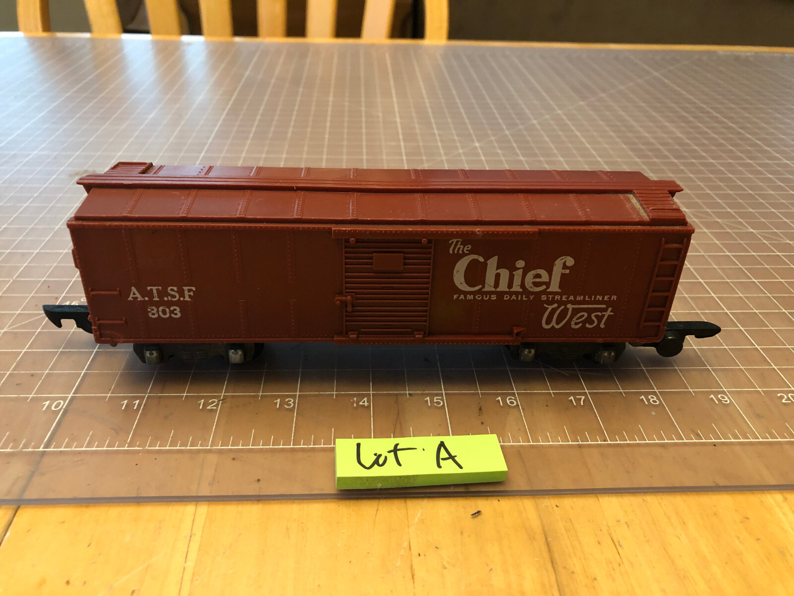American Flyer S Train 803 ATSF THE CHIEF Box Car w /Link Couplers LOT ...