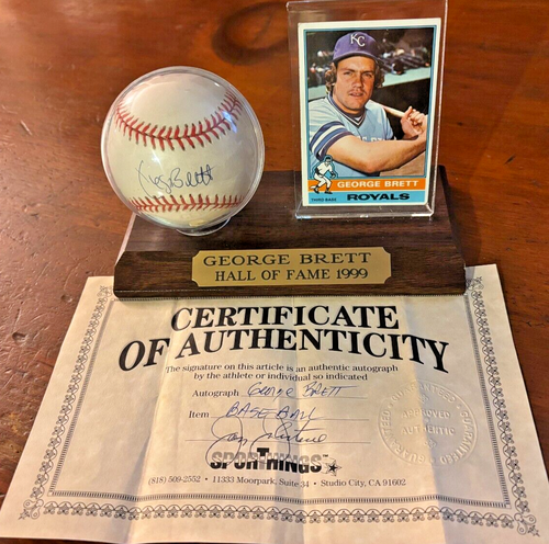 George Brett Autograph Ball(Authenticated)1976 Topps #19 (COMBINED ...