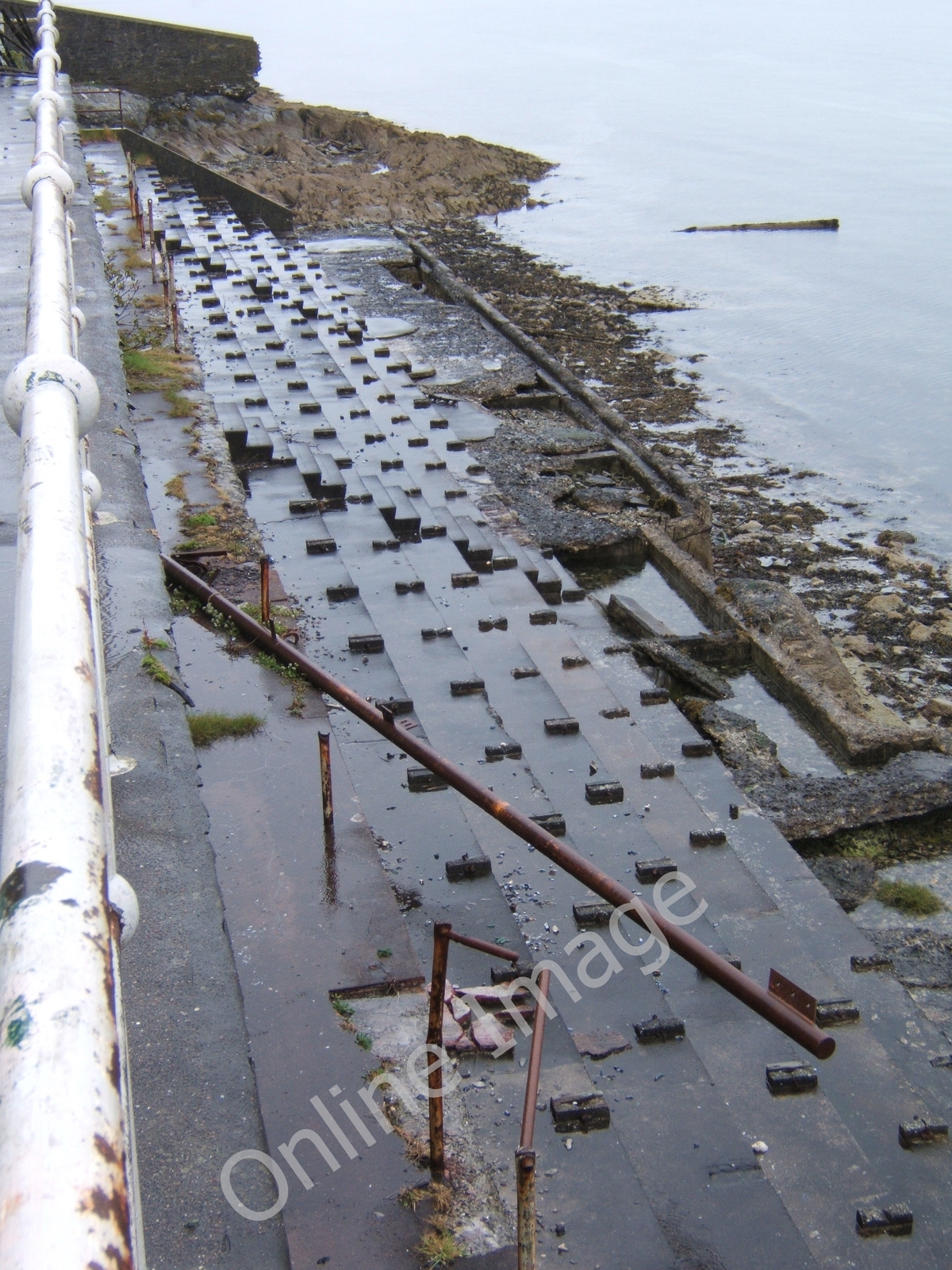Photo 6x4 Steps of the Outdoor Swimming Pool Rothesay A relic of past ...