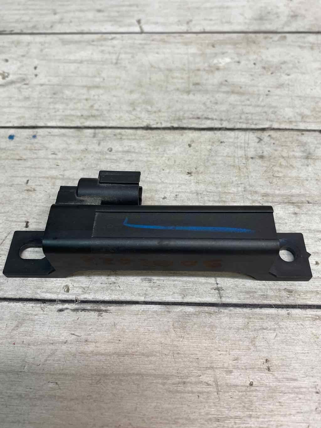 Nissan Pathfinder keyless entry remote antenna 2020 to 2022 assy OEM ...