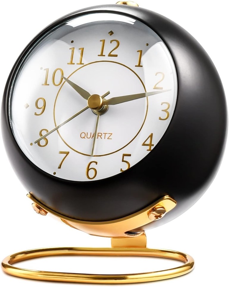 Analog Alarm Clocks,Retro Backlight Cute Simple Design Small Desk Clock ...