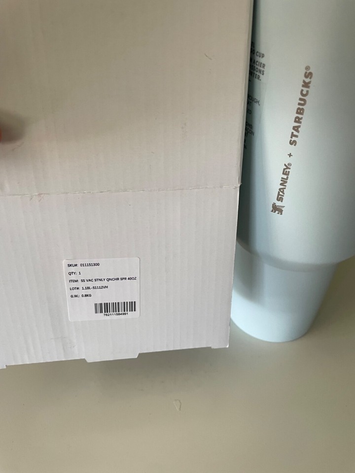 Starbucks x Stanley Spring 2024 Spring Blue 40 Oz Tumbler (BRAND NEW ...