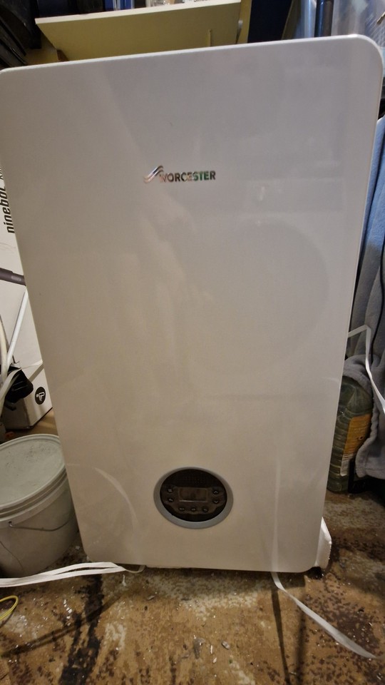 Worcester 8000 Life GR8300iW 40kw combi Boiler Brand New Open Box | eBay UK