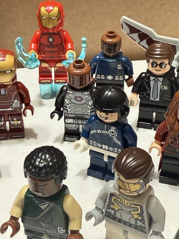 LEGO Marvel Avengers Minifigures Lot Invincible Iron Man Thor Coulson ...
