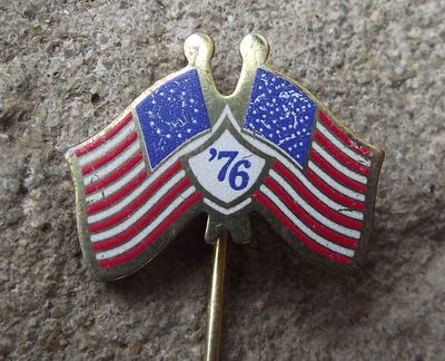 1976 America USA United States Stars & Stripes Anniversary Cross Flags ...