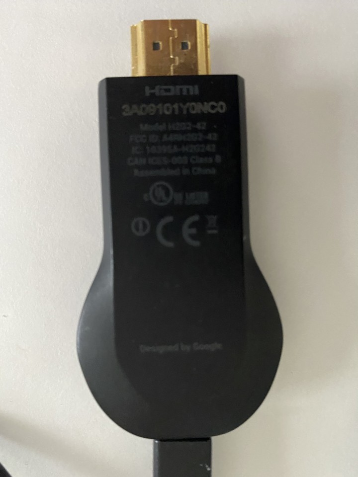 Google Chromecast (1st Generation) Streaming Media Player Model H2G2-42 ...