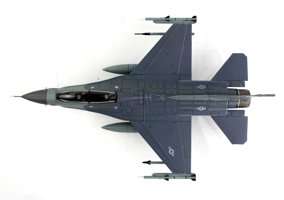 Hobby Master 1:72 USAF General Dynamics F-16D Block 30B Viper Fighter ...