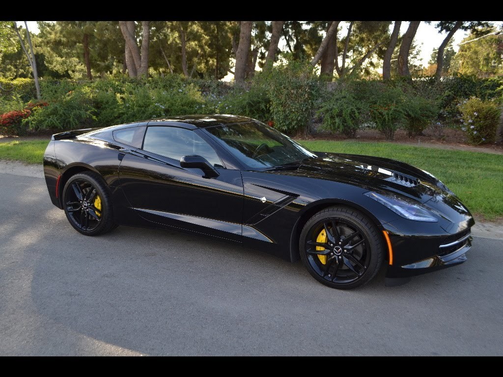 Corvette Black C7