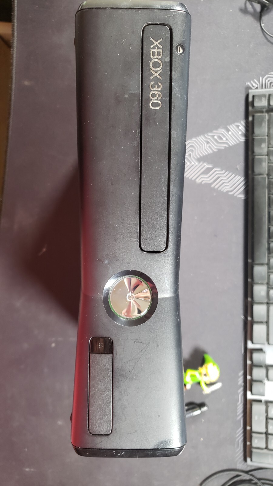 Xbox 360 Slim 4gb - Helia Beer Co