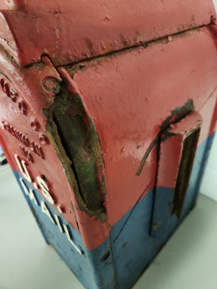 1930 Cast Iron US Mailbox Letter Drop Hebert Manufacturing Company ...