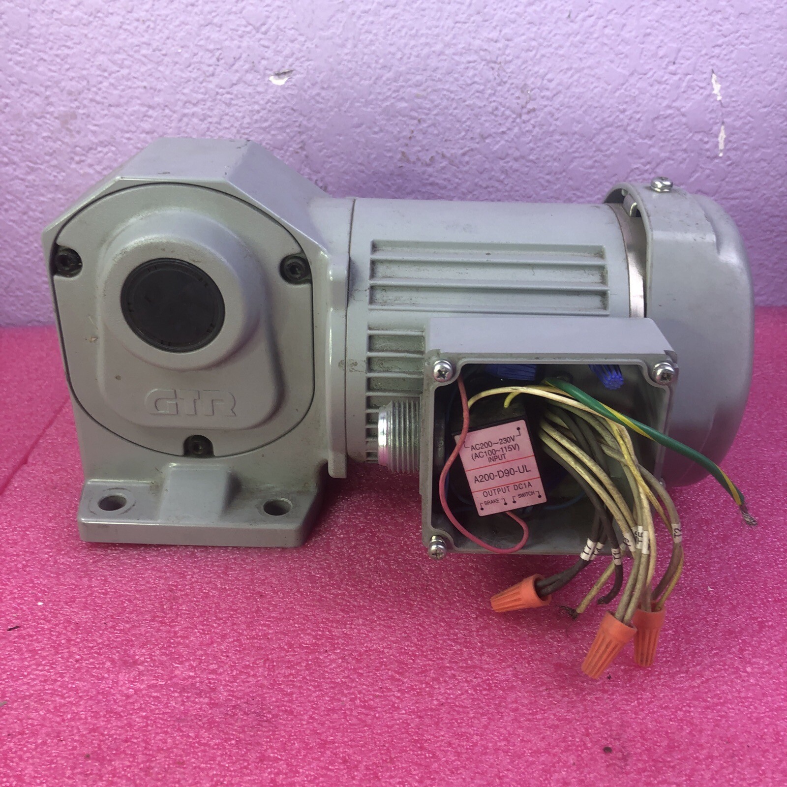 Brother Angle Gear Motor w/ Brake 120:1 Ratio 1/8Hp 15rpm 230-460V ...