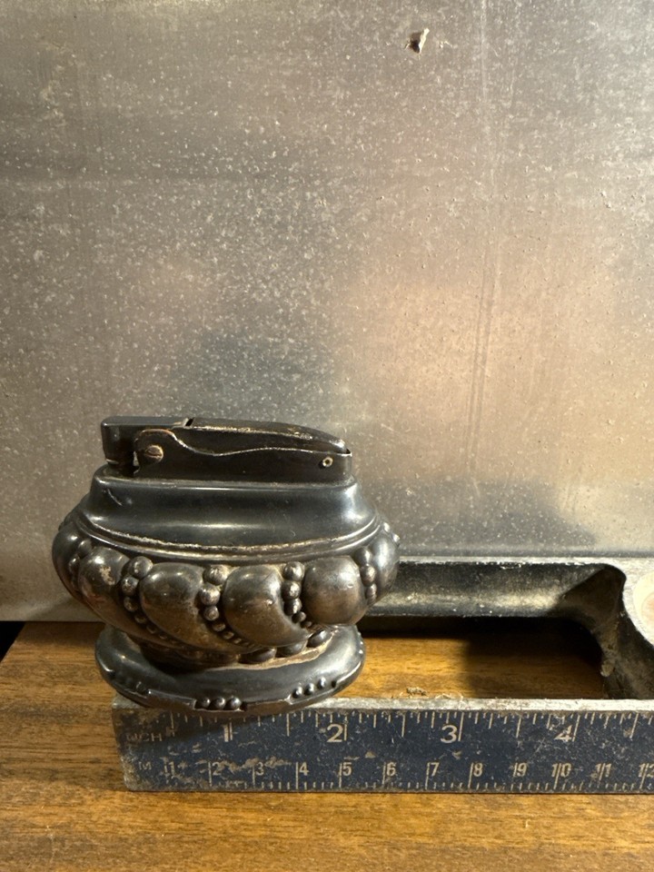 Vintage Ronson Crown Table Lighter – Mid-Century Cast Metal – U.S ...
