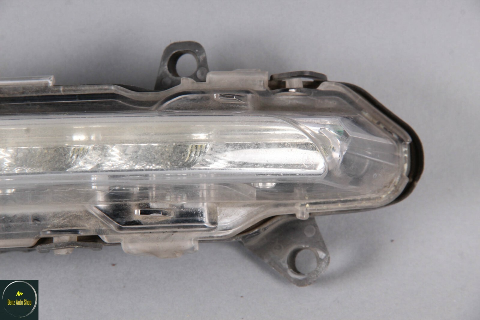 10-13 Mercedes W221 S550 S600 S400 Left Fog Light Base 2218200956 OEM ...
