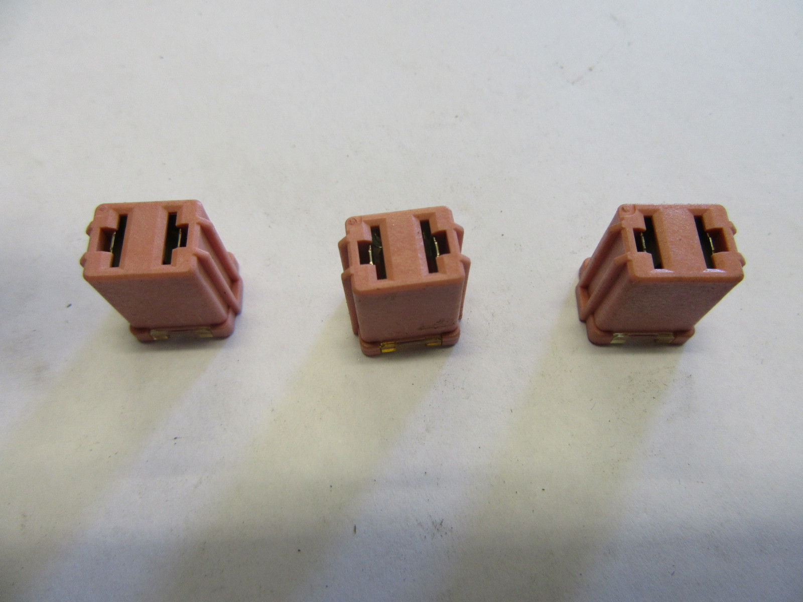 HOLDEN COMMODORE VE FUSE 30A 30 AMP VE COMMODORE PINK FUSE X3 GENUINE ...