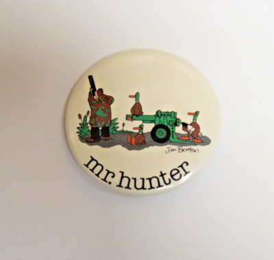 Mr. Hunter - Vintage Pinback Button - Excellent Condition. | eBay