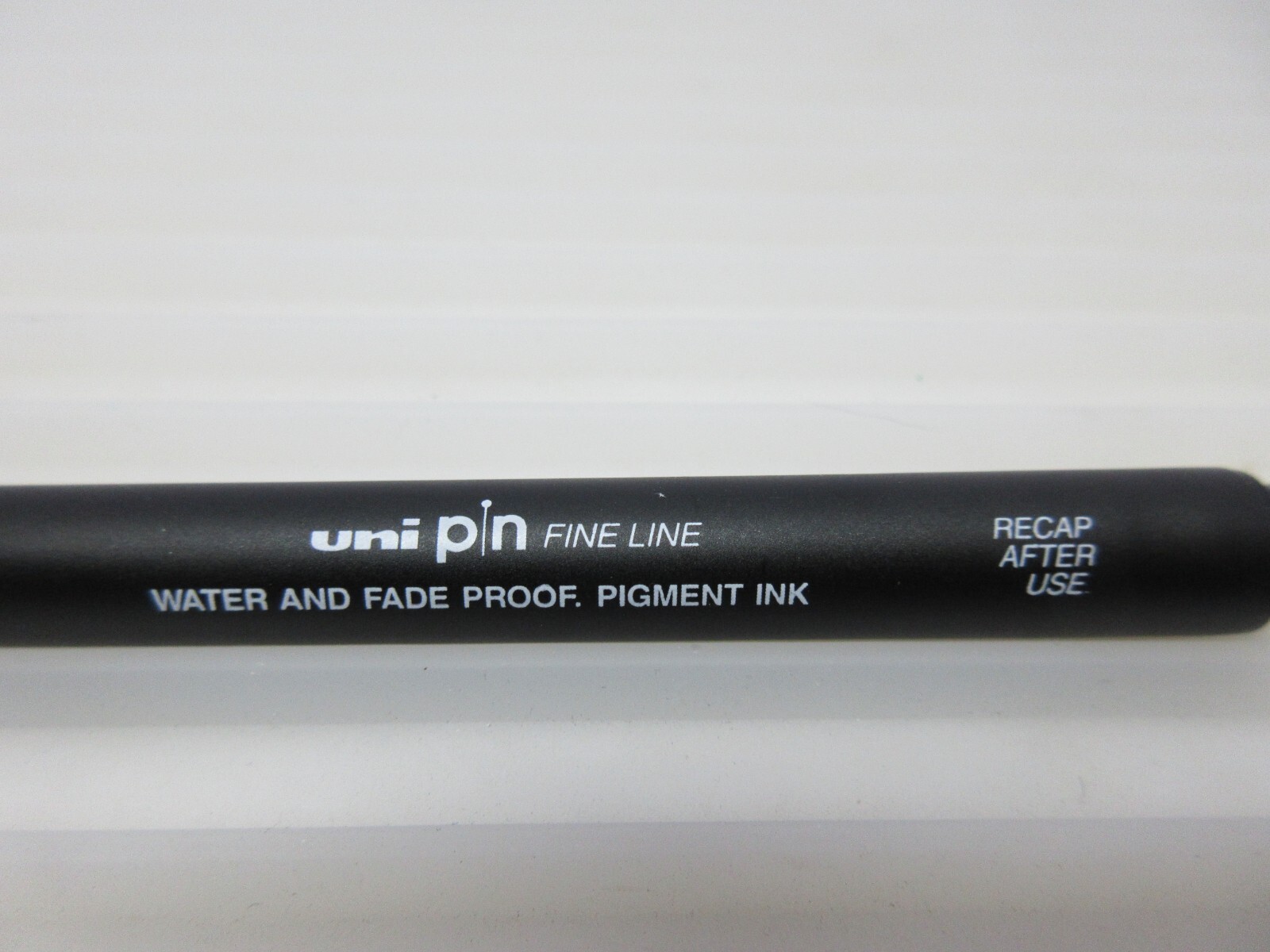 1 x Uni Pin 0.4mm Black Ink Uni-ball Drawing Pin Pens In Stock | eBay