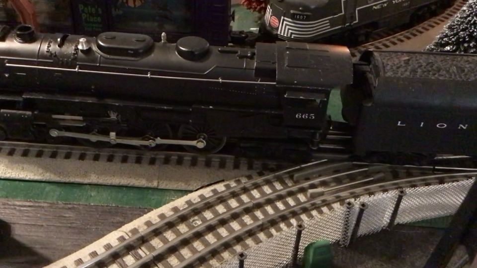 Lionel PW 665 Steam Engine w/LIQUID SMOKE & 2046W L.Lines Tender -SEE ...