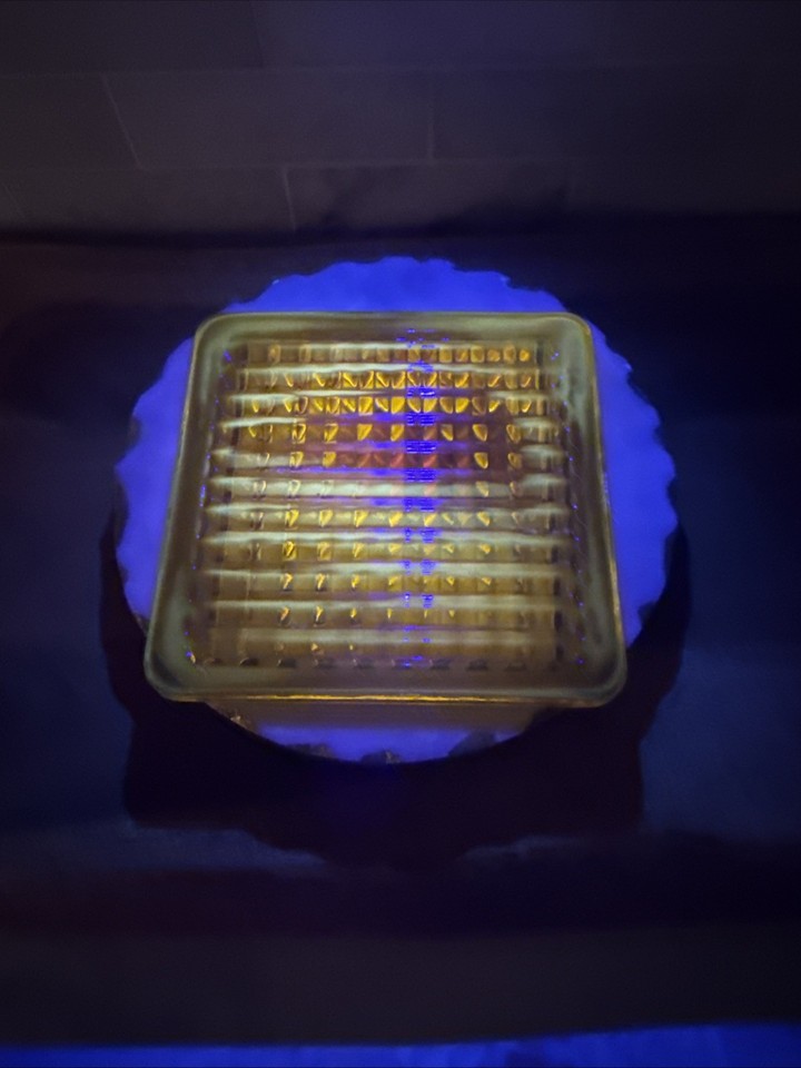 Vintage Golden Yellow Amber Glass Square Trivet Lid Glows A Little W ...