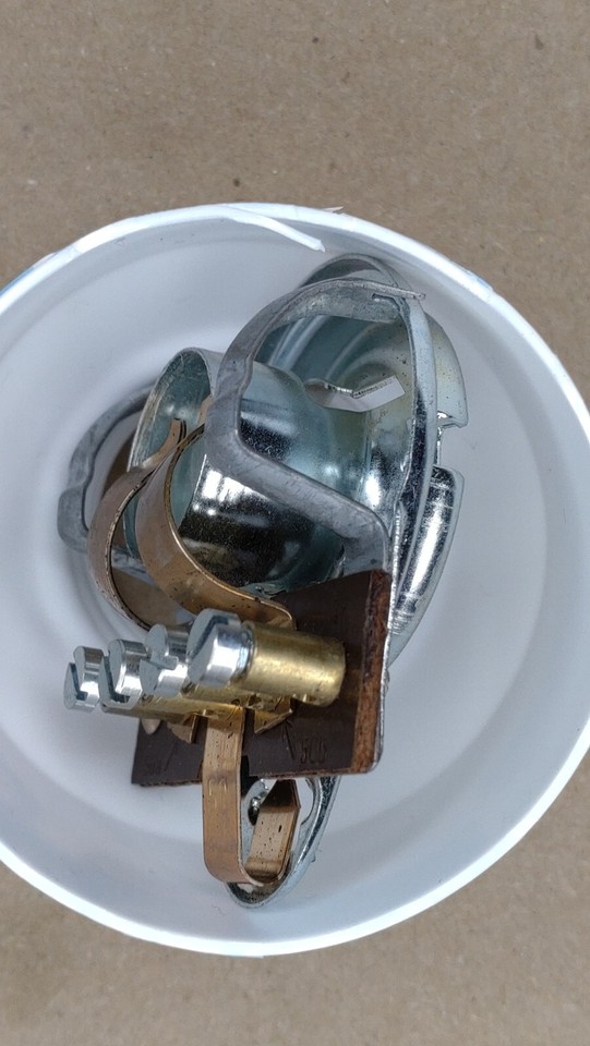 BMW R25/R26/R27/R51/3 R50/R60/R67/R68/R69s Headlight Bulb socket ...