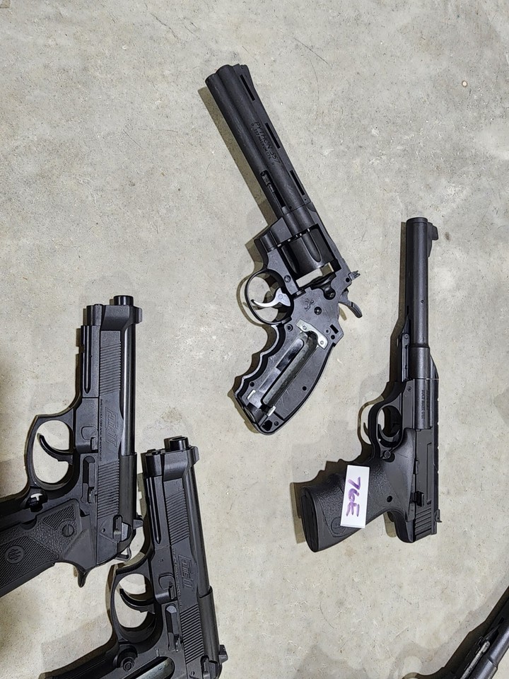 Broken Umarex CO2 BB Guns And Pellet Pistols Auction #76E | eBay