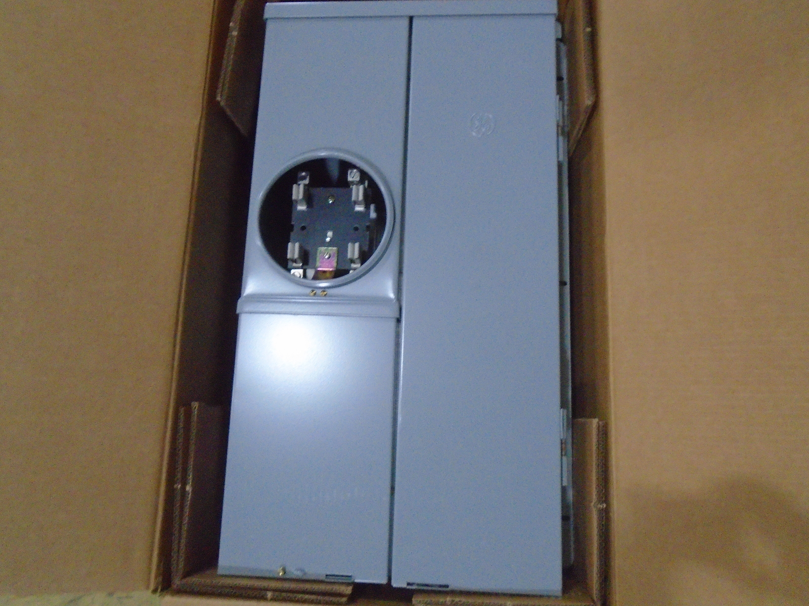 *NEW* GENERAL ELECTRIC TSM1212CFCU MODEL 3 METER SOCKET LOAD CENTER ...