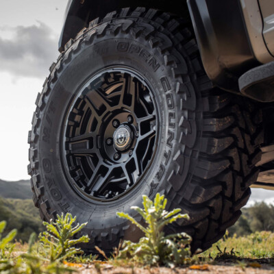 17" HRE FT1 Black 17x9 Concave Wheels Rims Fits 2010-2022 Ford Raptor ...