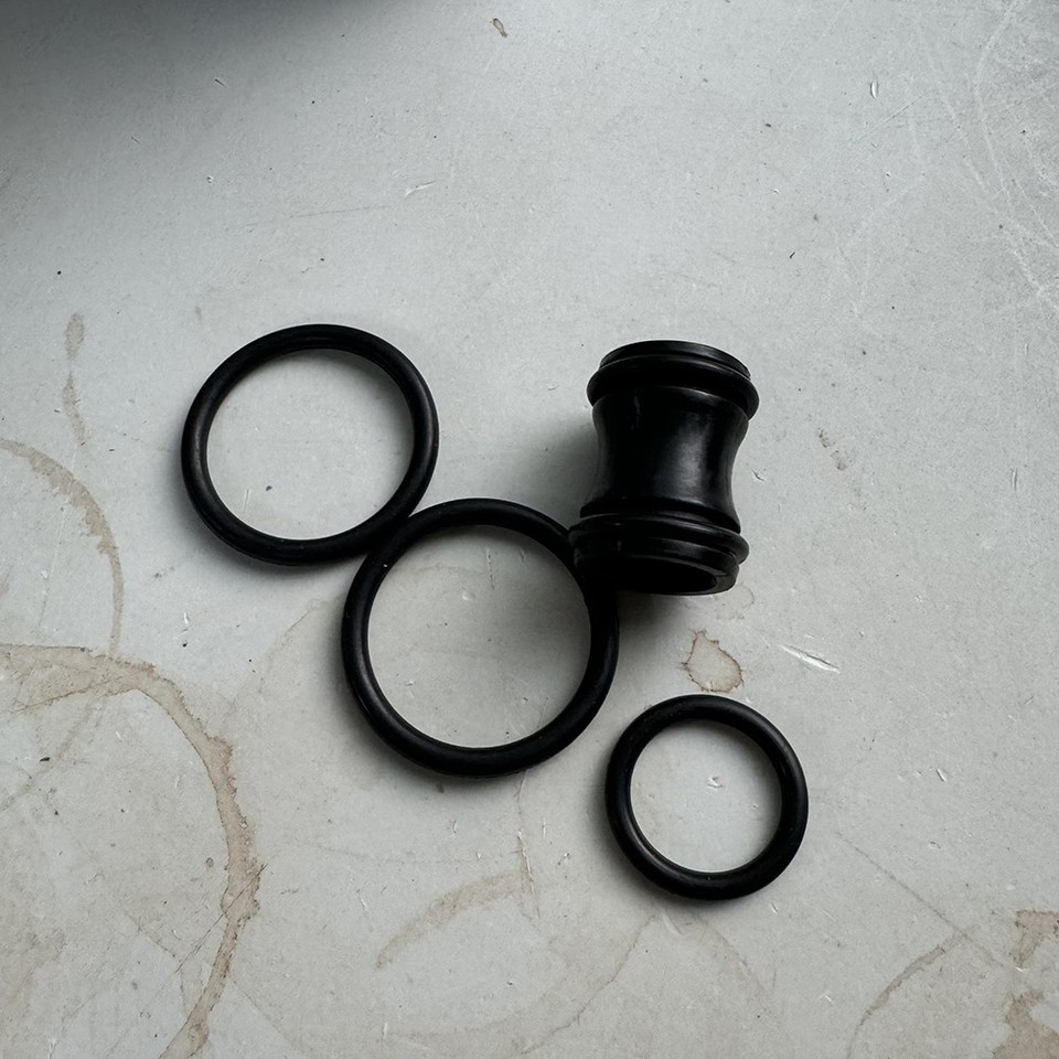 Bosch 06H121026DD Water Pump Thermostat Housing For Audi A3 A4 A6 VW 1 ...