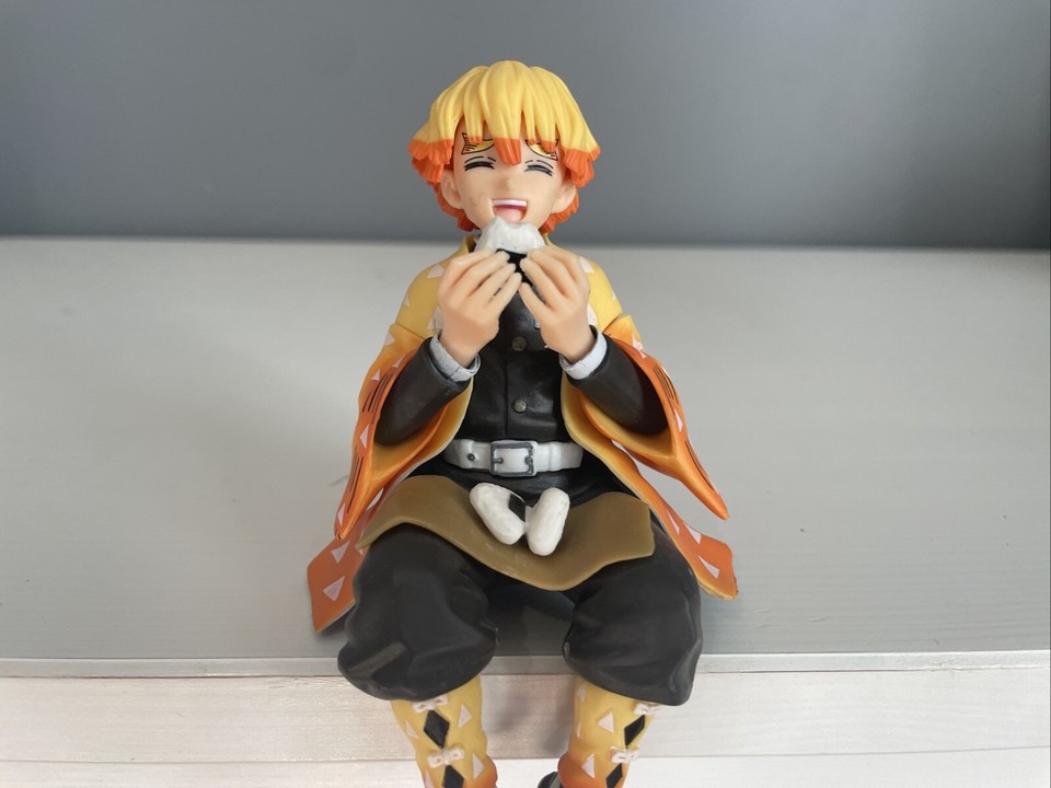 Demon Slayer: Kimetsu no Yaiba Agatsuma Zenitsu Eat Rice Balls PVC ...