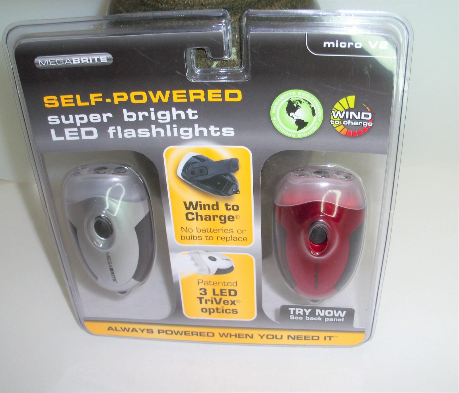 MegaBrite Self-Powered Super Bright LED (2) Flashlights Brand New ...