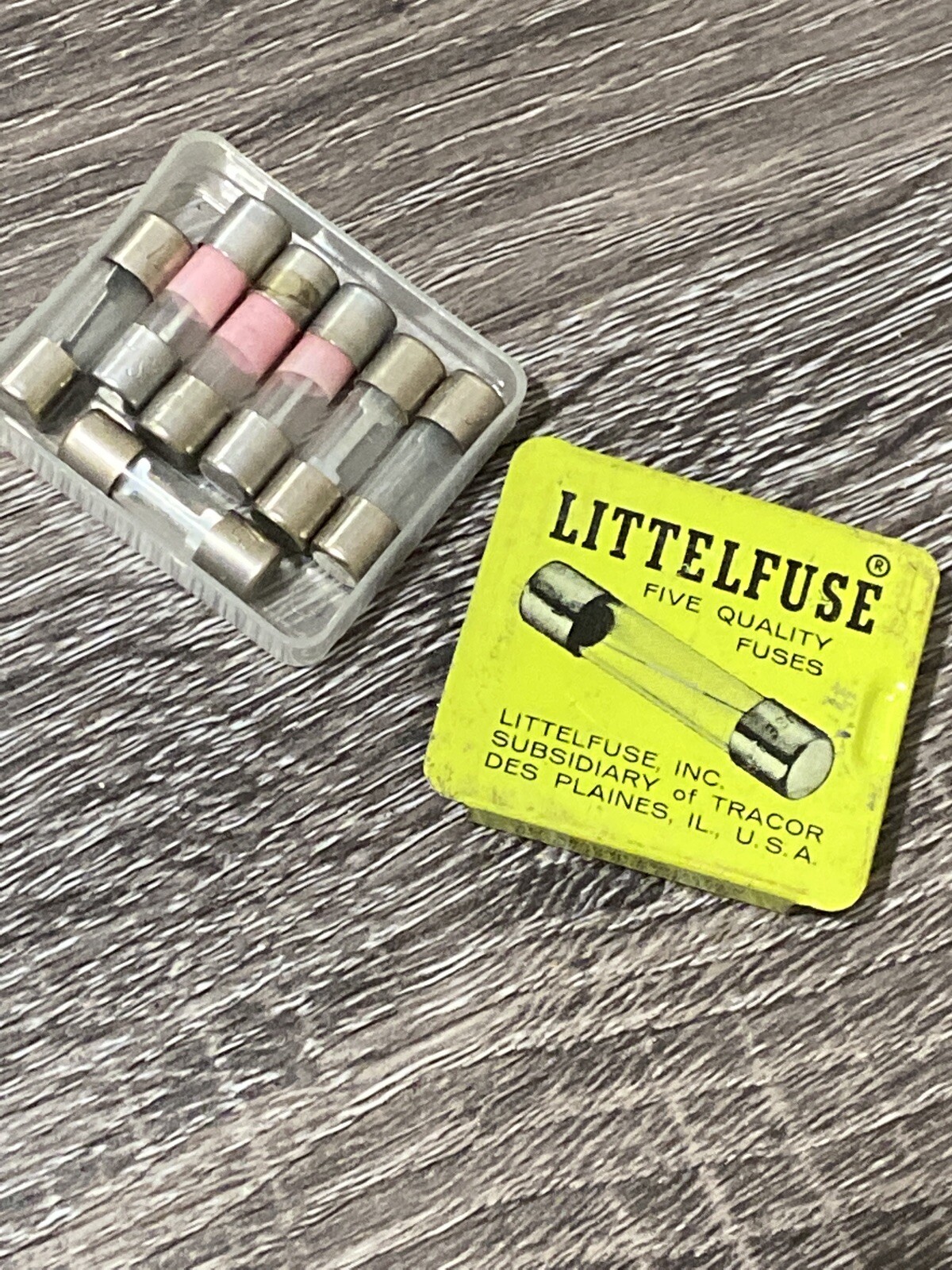 Vintage Fuse Tins Buss Lloyd Littelfuse Balkamp Automotive Fuses 15 Pcs ...