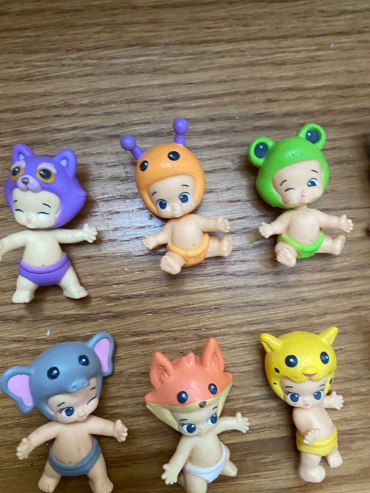 Moose Toys Twozie Baby Mini Figure Bundle Twozies Combi P&P 11 Babies ...
