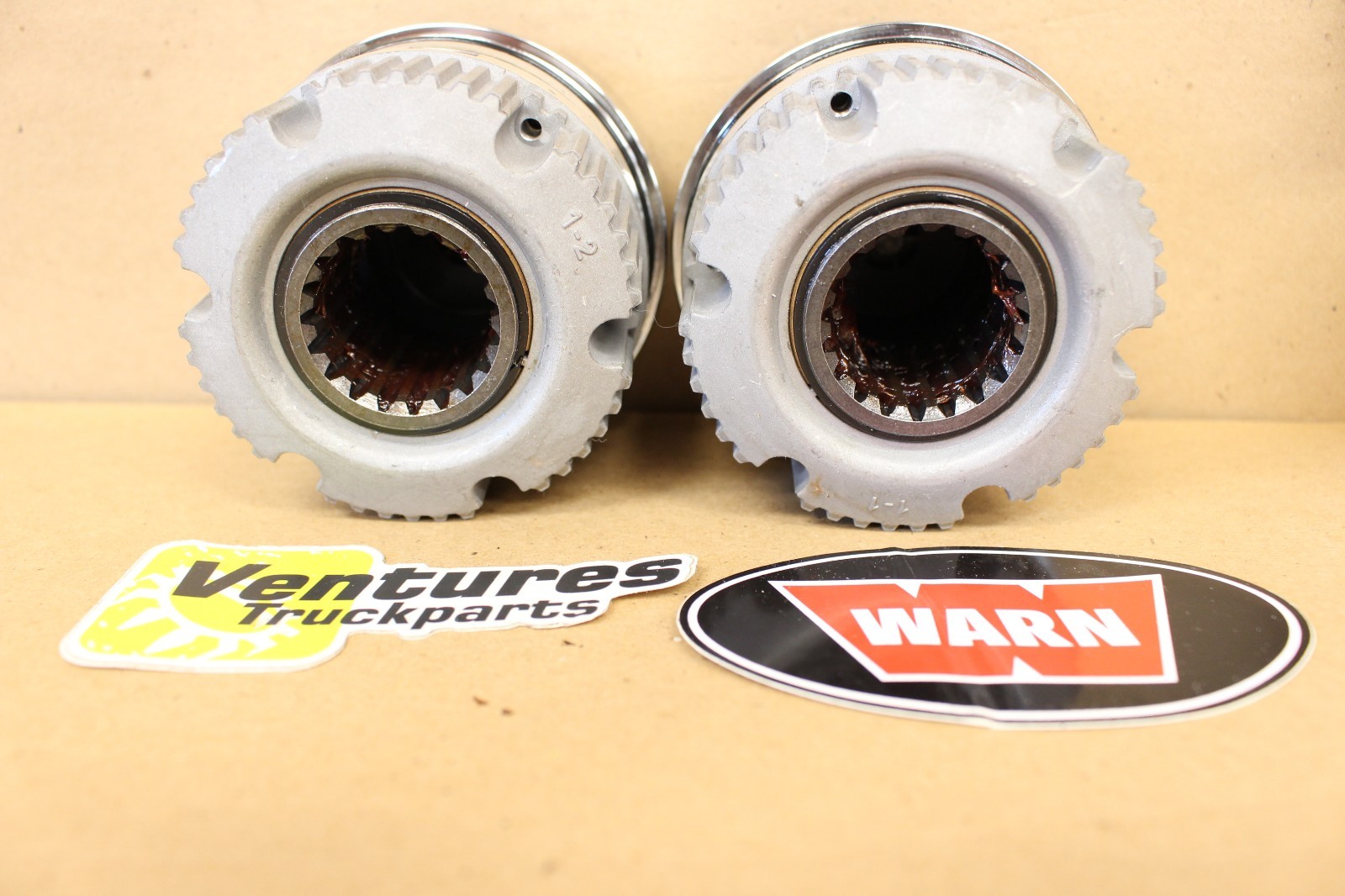 Locking Hubs Dana 44 GM 10 Bolt Warn 4X4 19 Spline Ford Jeep Dodge ...