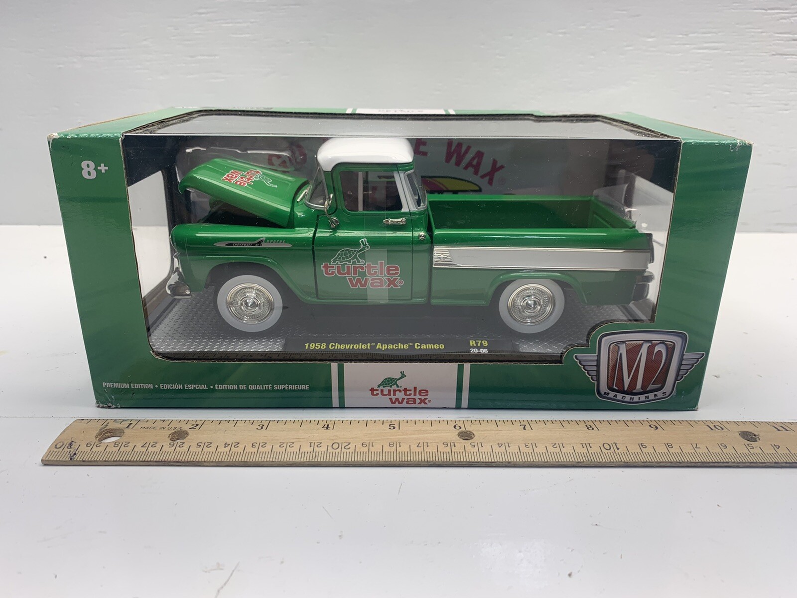 1958 Chevrolet Apache Cameo Pickup Truck Green "Turtle Wax" 1/24 ...